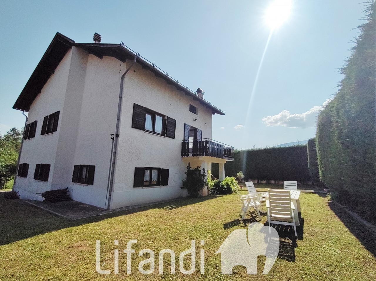 Villa in vendita a Romeno