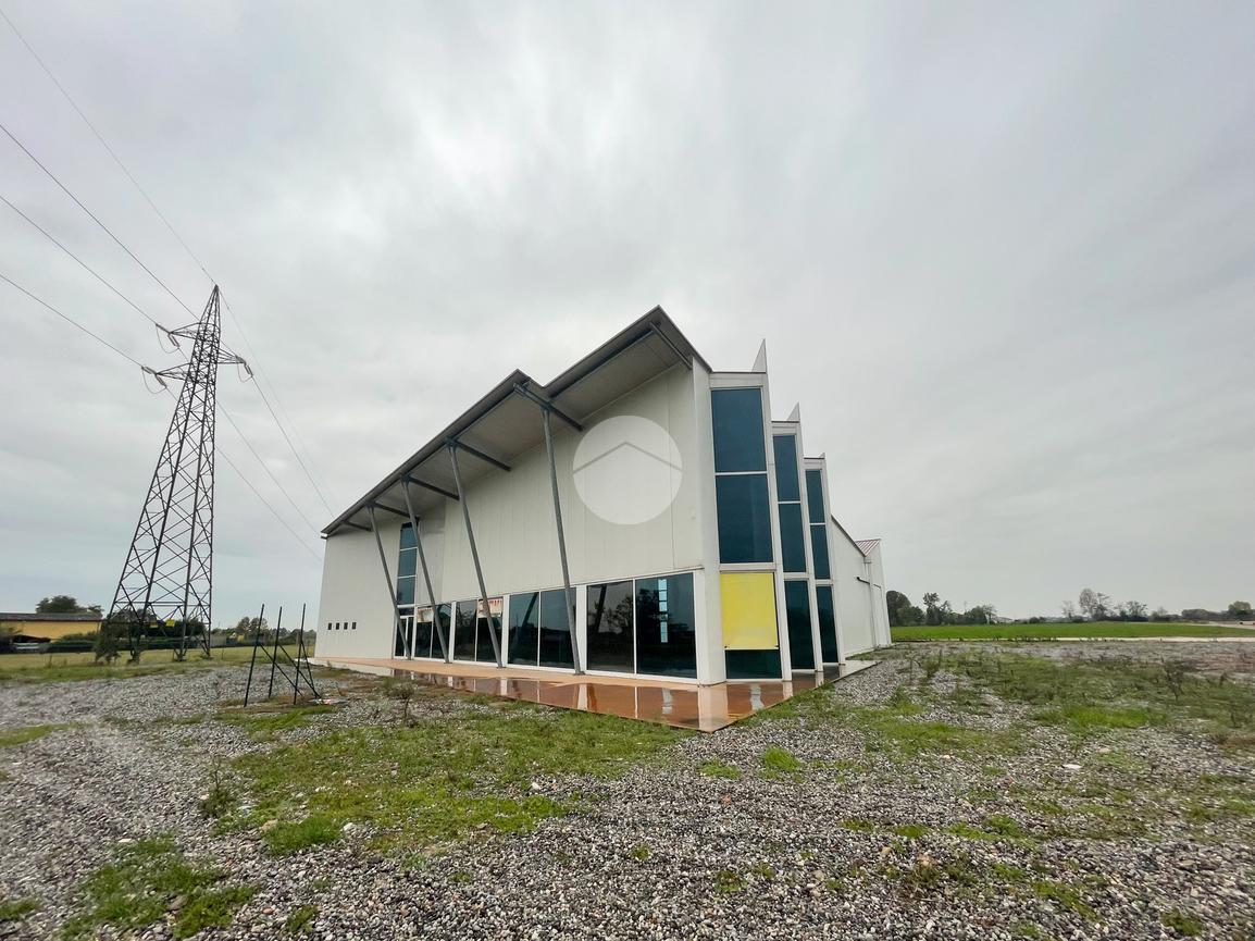 Capannone in vendita a Montichiari