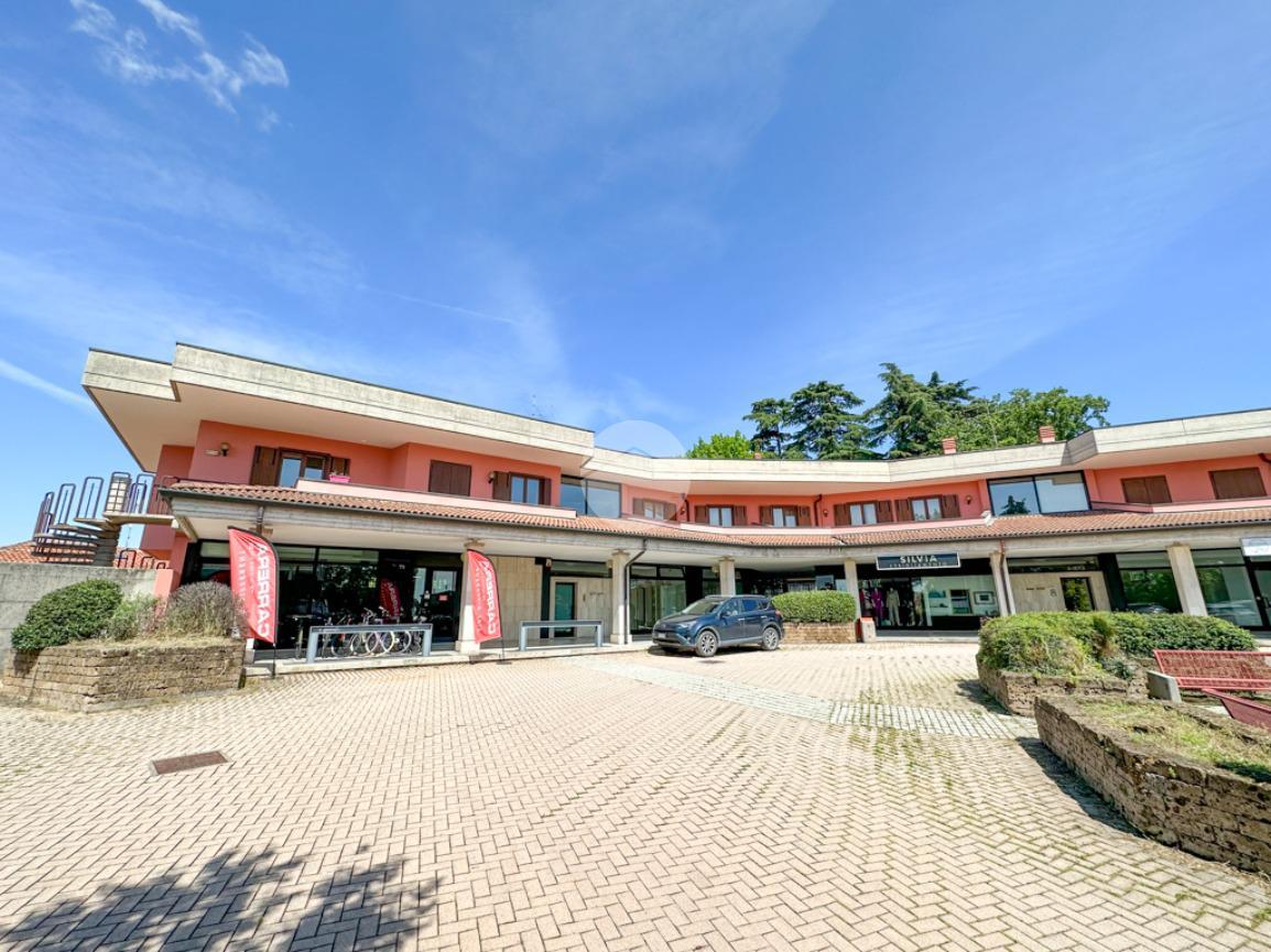 Ufficio in affitto a Calcinato