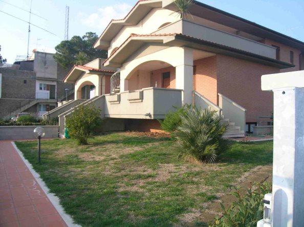 Casa indipendente in affitto a Follonica