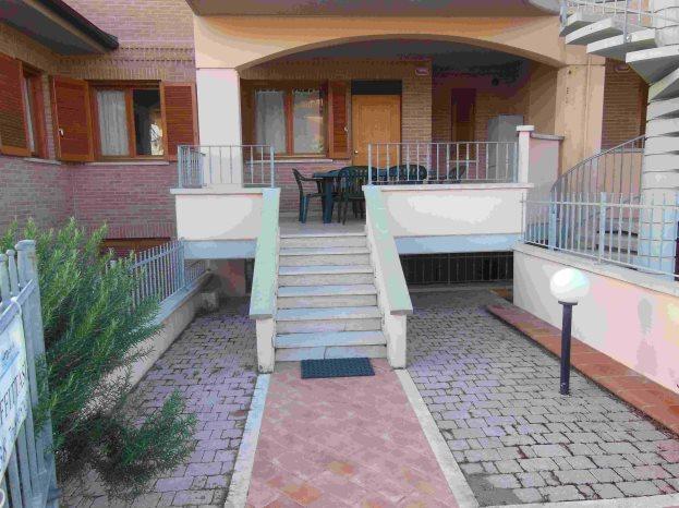 Casa indipendente in affitto a Follonica