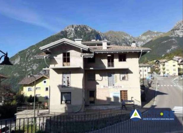 Rustico in vendita a San Lorenzo Dorsino