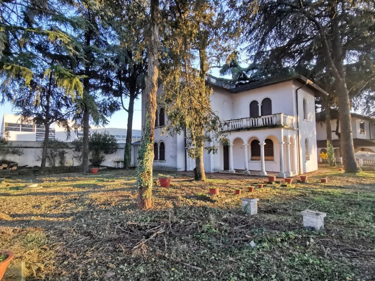Villa in vendita a Cerea