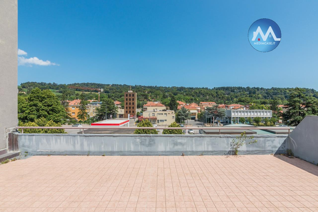 Appartamento in vendita a Pesaro