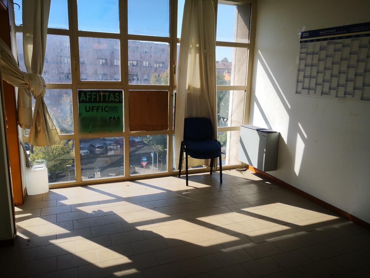 Ufficio in affitto a Pesaro