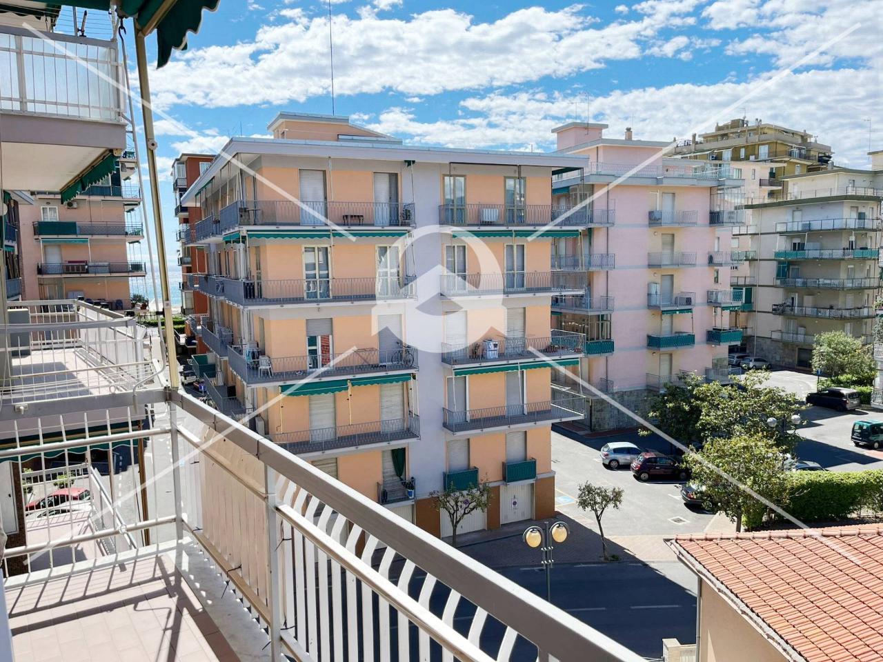 Appartamento in vendita a Borghetto Santo Spirito