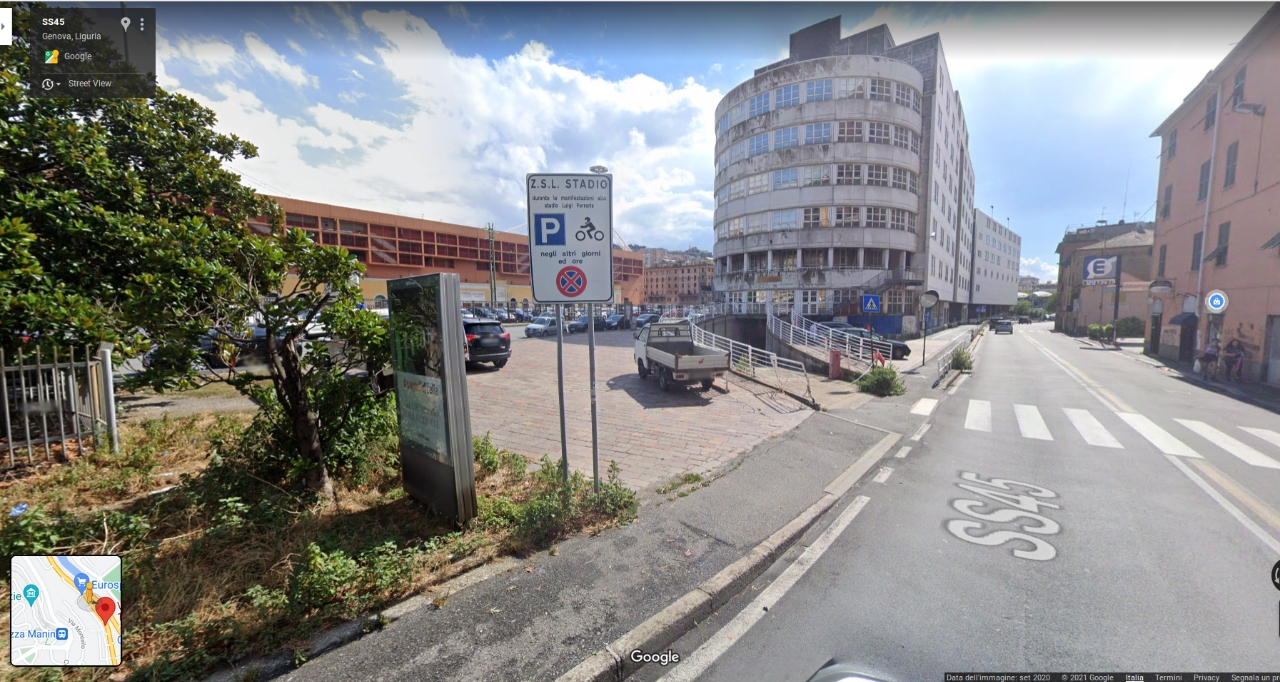 Negozio in affitto a Genova