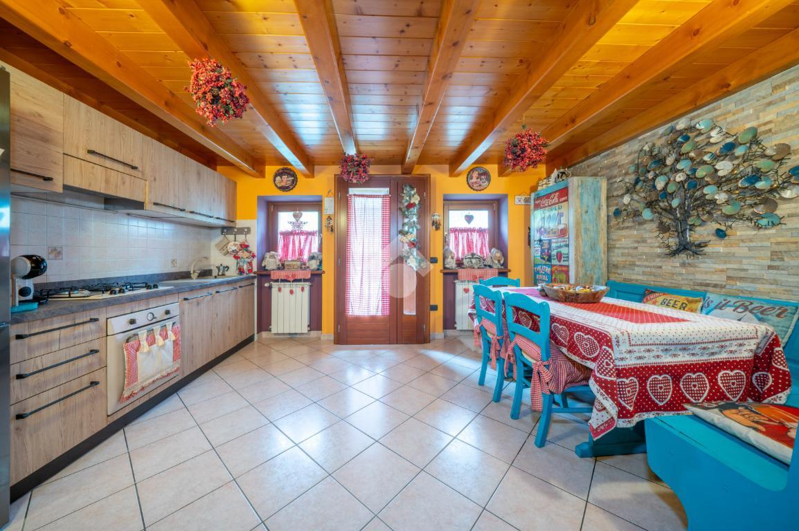 Casa indipendente in vendita a Selva Di Progno