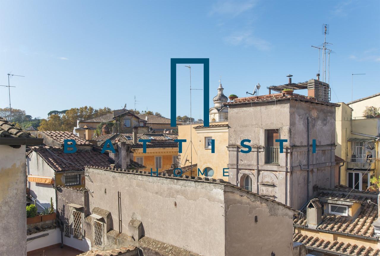Attico in vendita a Roma
