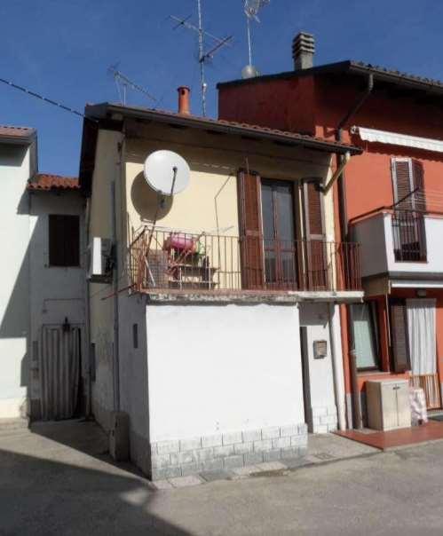 Appartamento in vendita a Casorate Primo