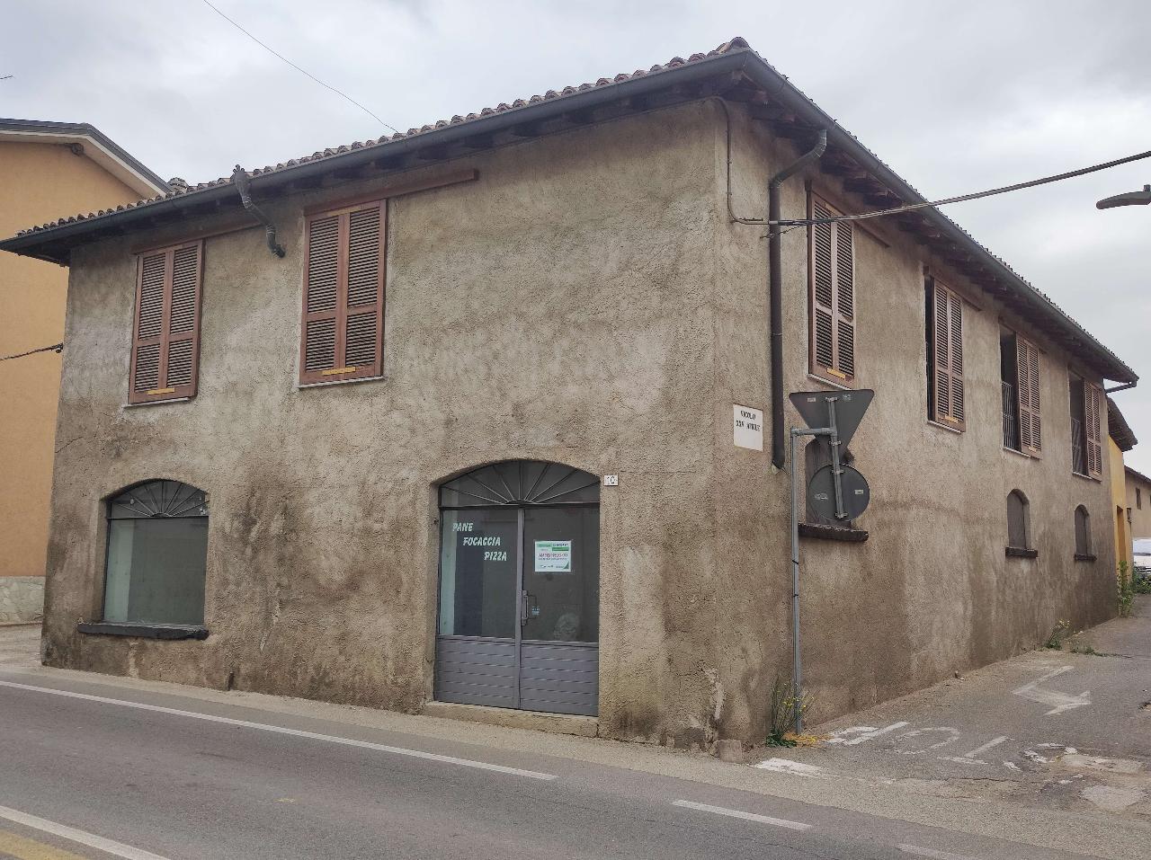 Immobile residenziale in vendita a Besate