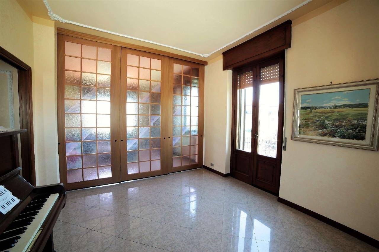 Appartamento in vendita a Rosate