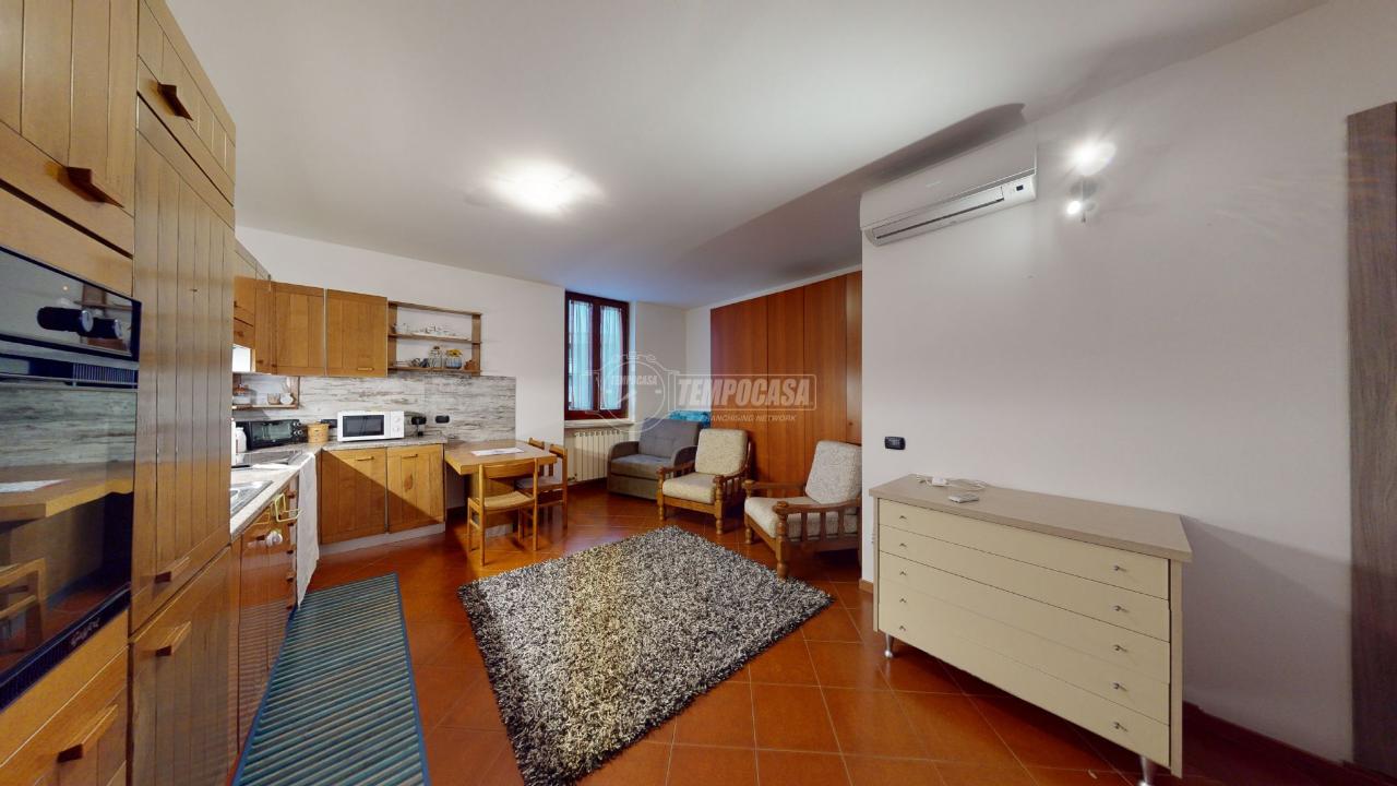 Appartamento in vendita a Meda