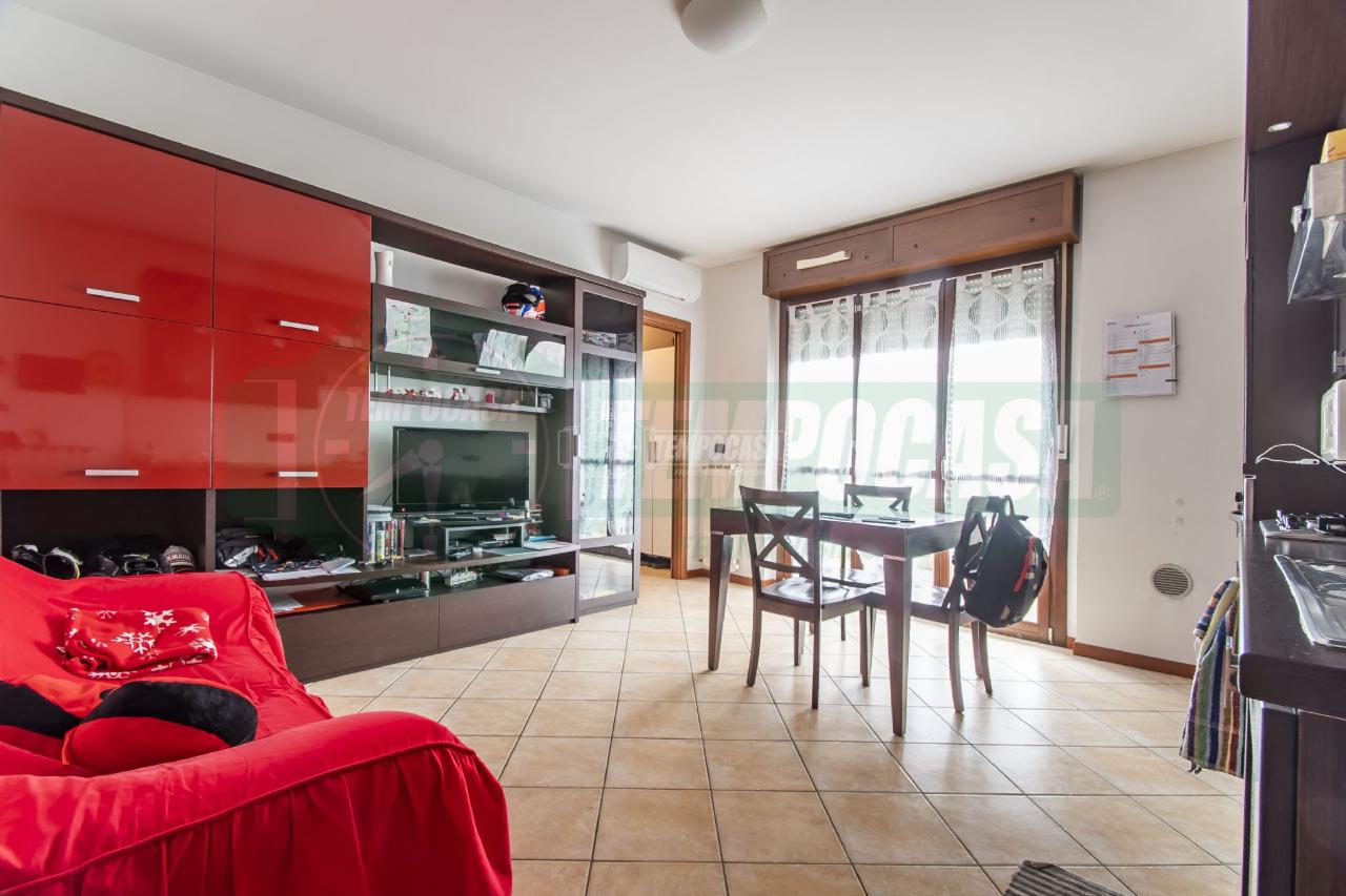 Appartamento in vendita a Gorla Minore