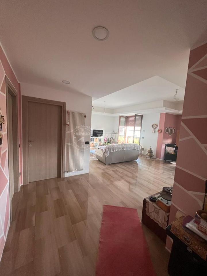 Appartamento in vendita a Sulbiate