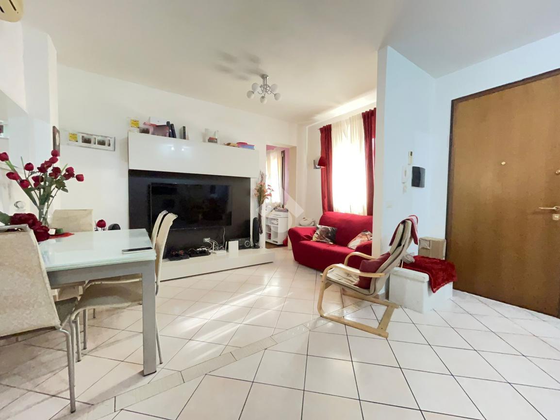 Appartamento in vendita a Santa Giusta