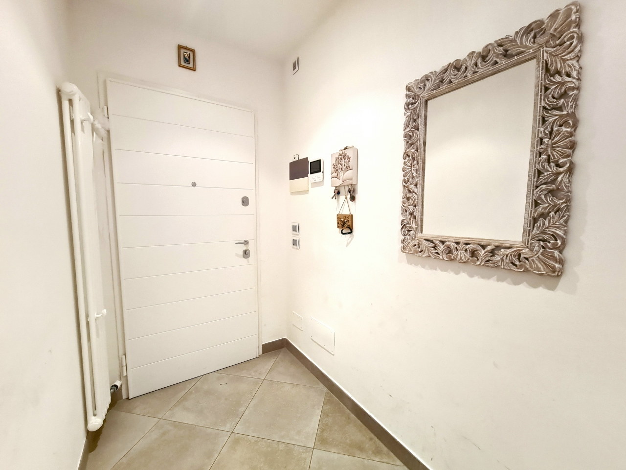 Appartamento in vendita a Verona Foto-2