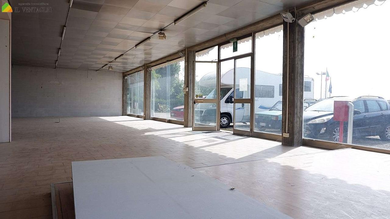 Negozio in affitto a Formigine