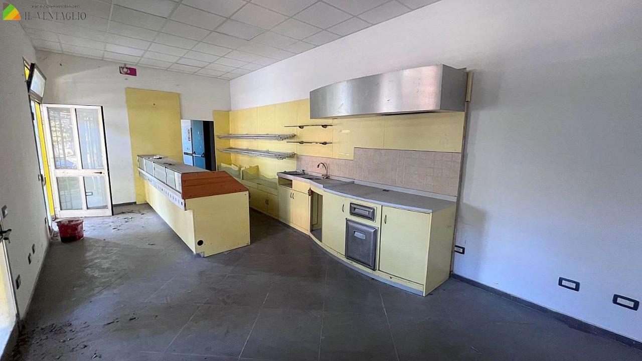 Negozio in affitto a Formigine