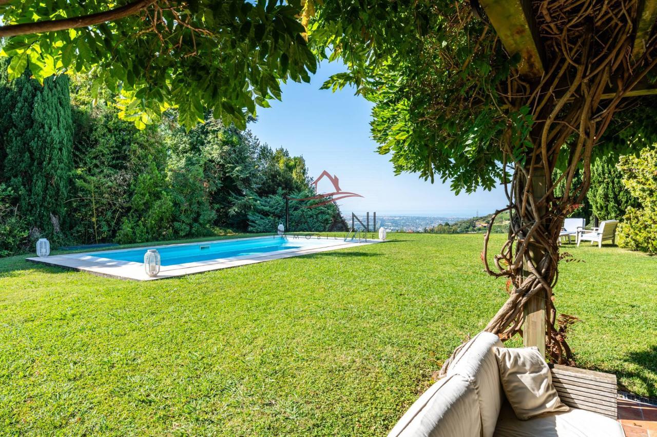 Villa in vendita a Camaiore