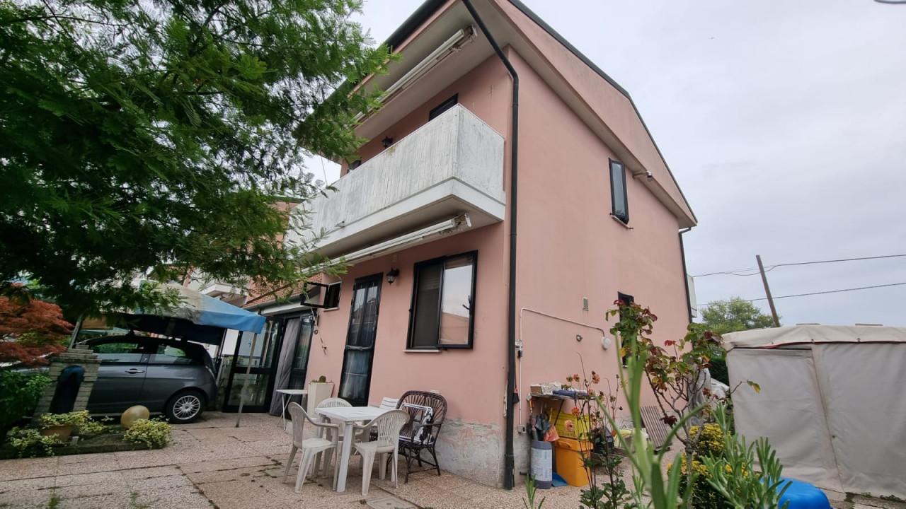 Villa a schiera in vendita a Cona