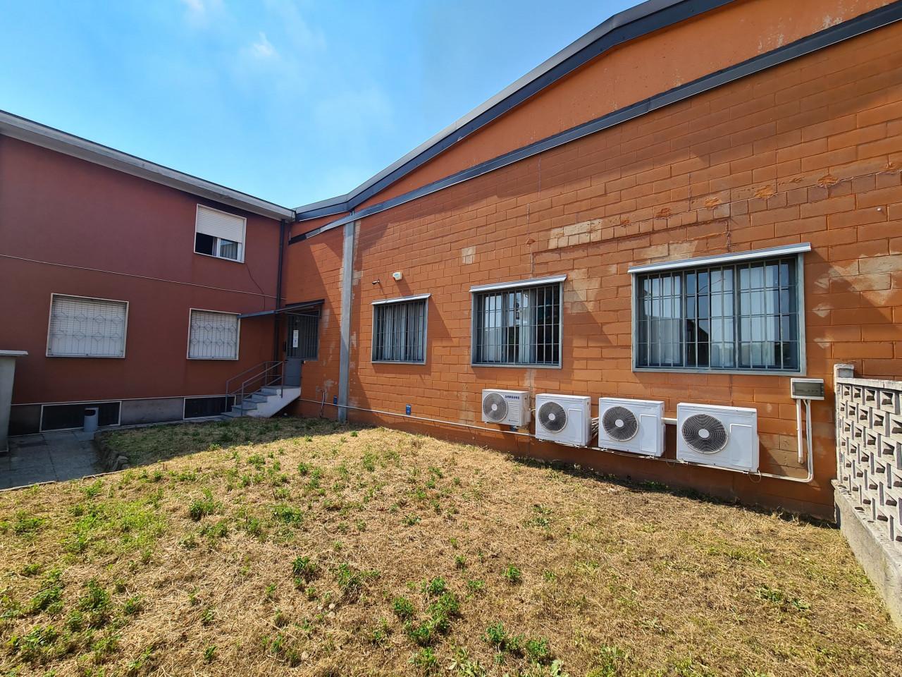 Ufficio in affitto a Buccinasco