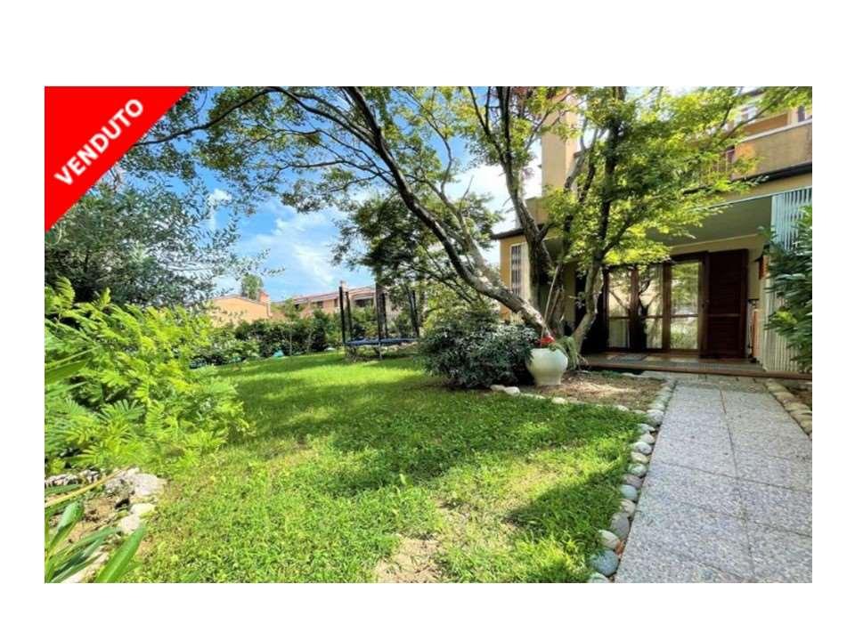 Villa a schiera in vendita a Liscate