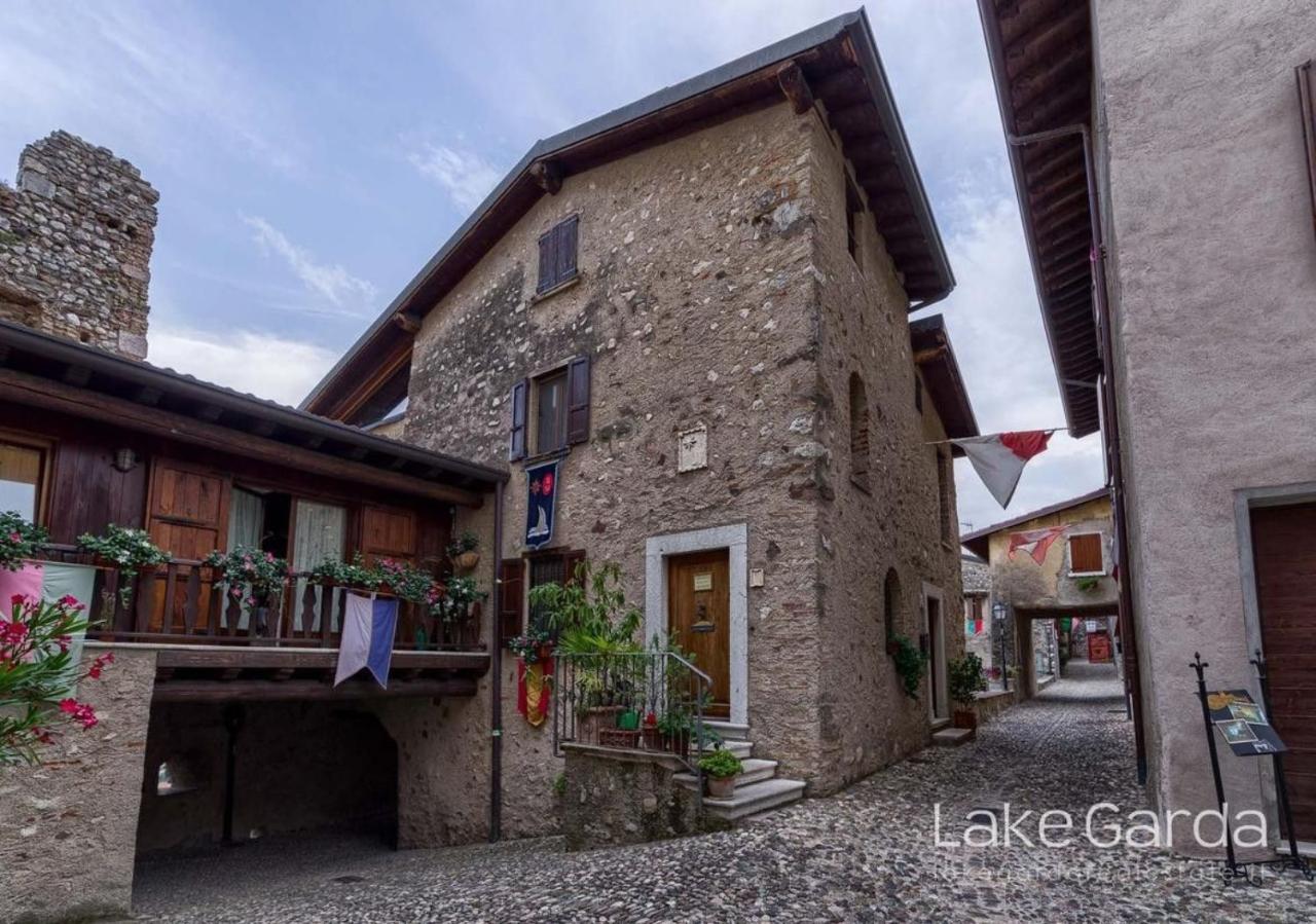 Villa a schiera in vendita a Padenghe Sul Garda