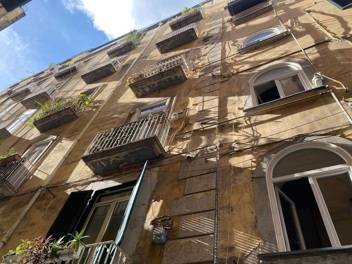 Appartamento in vendita a Napoli