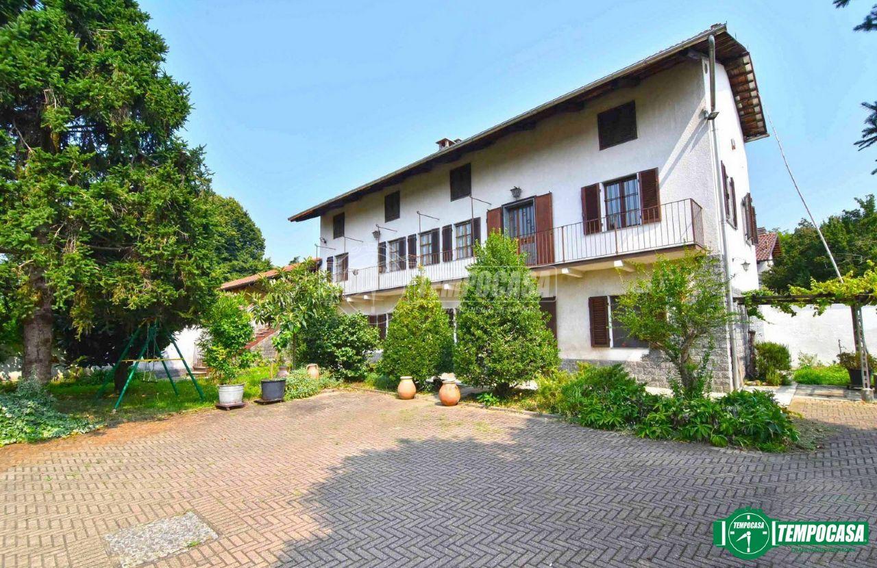 Casa indipendente in vendita a Leini'