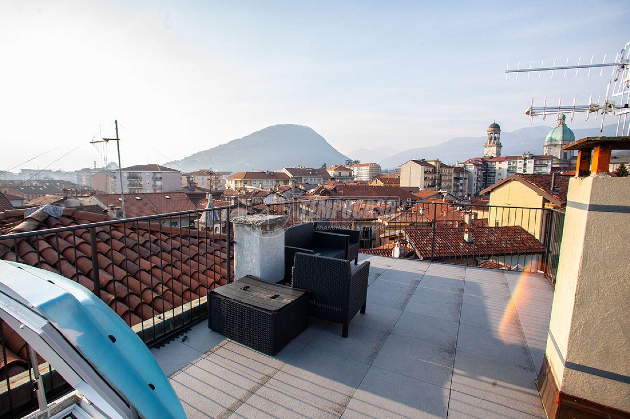 Appartamento in vendita a Verbania