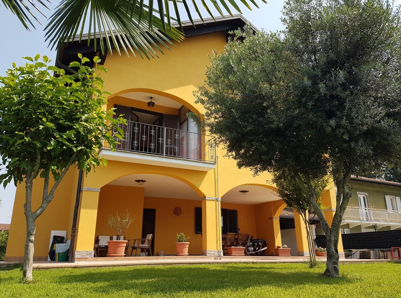 Casa indipendente in vendita a Chivasso