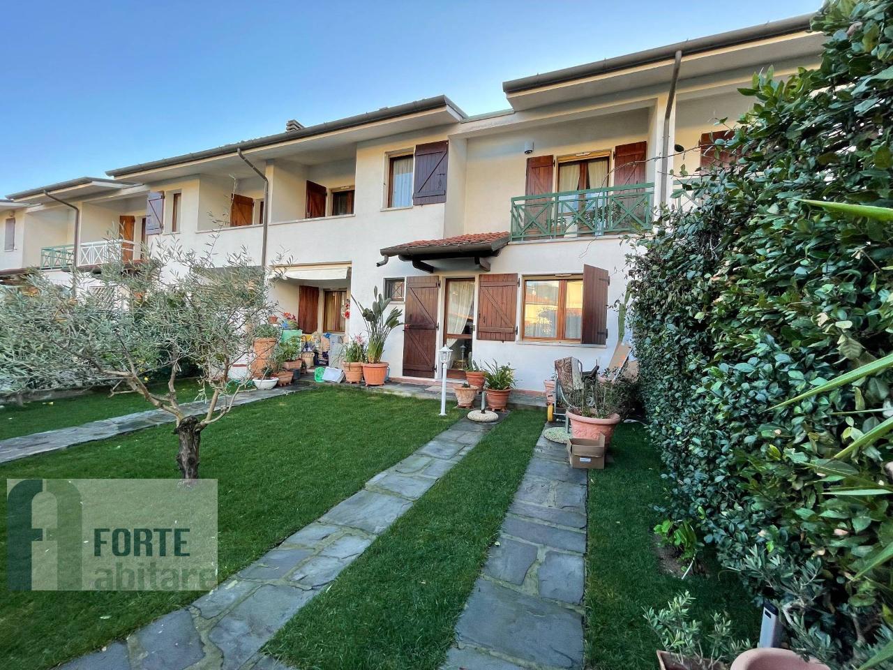 Villa in vendita a Pietrasanta