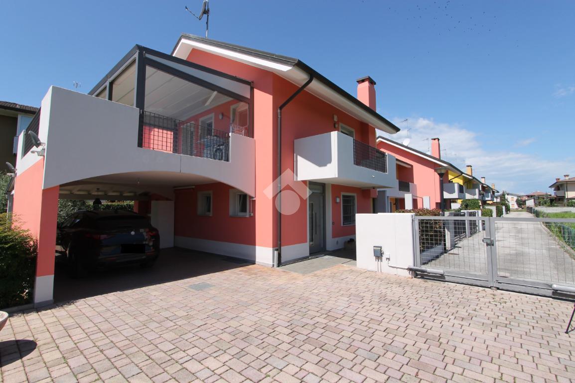 Villa a schiera in vendita a Tavagnacco