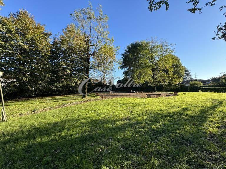 Terreno edificabile in vendita a Carimate