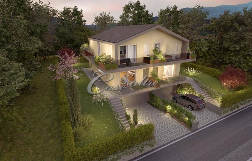 Villa in vendita a Cermenate