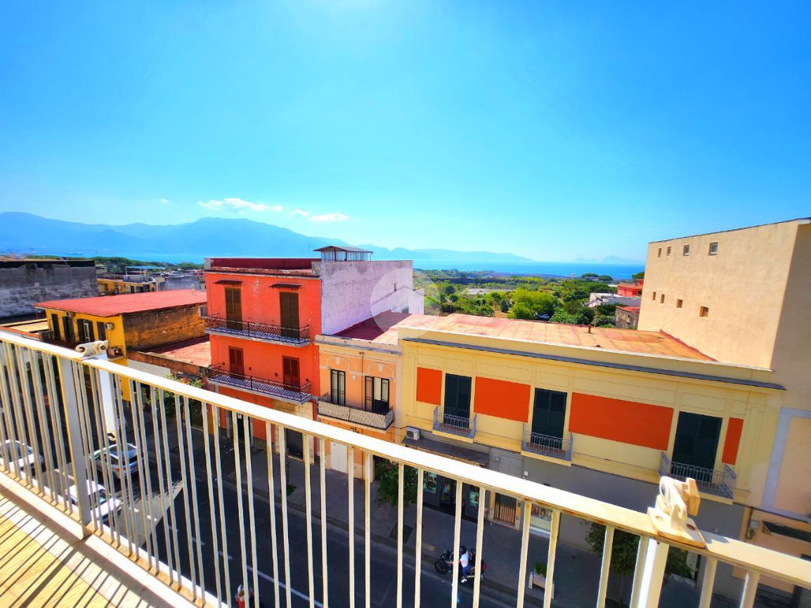 Appartamento in vendita a Torre Del Greco