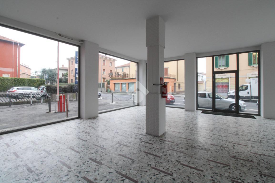 Negozio in vendita a Bergamo