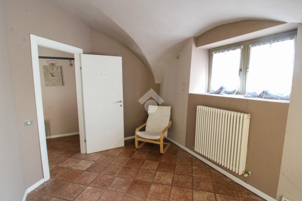 Negozio in affitto a Stezzano