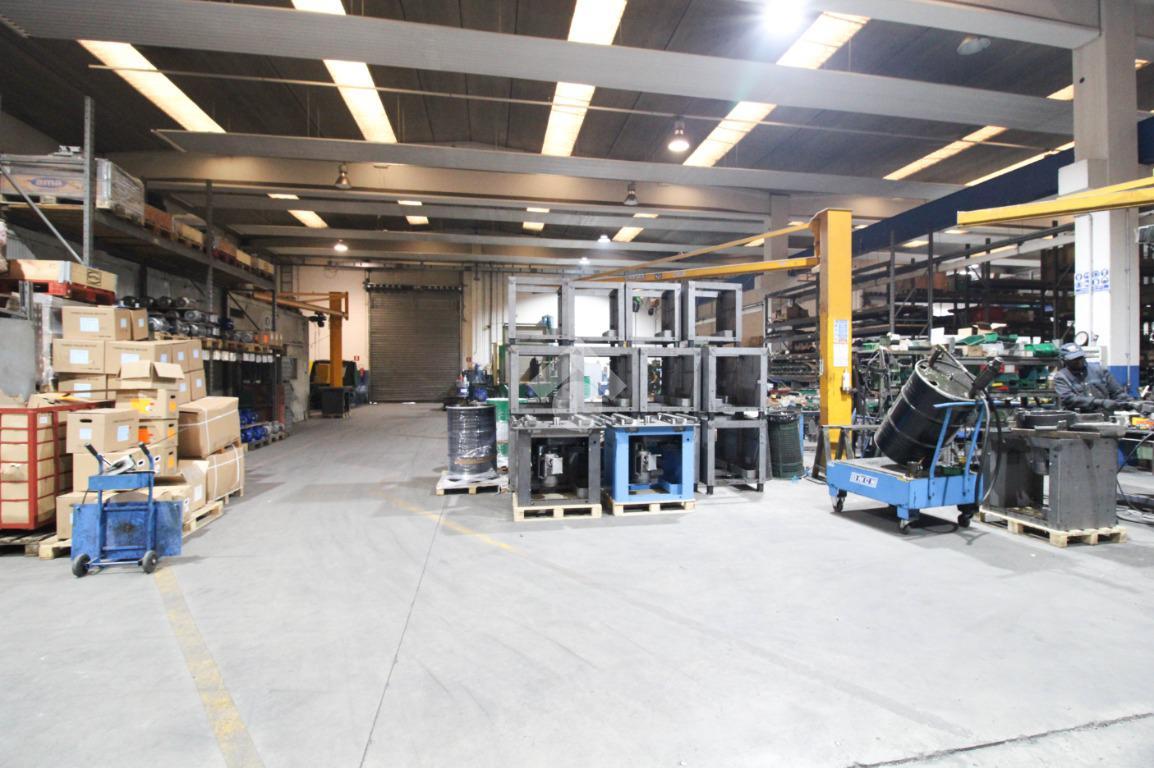 Capannone in vendita a Lallio