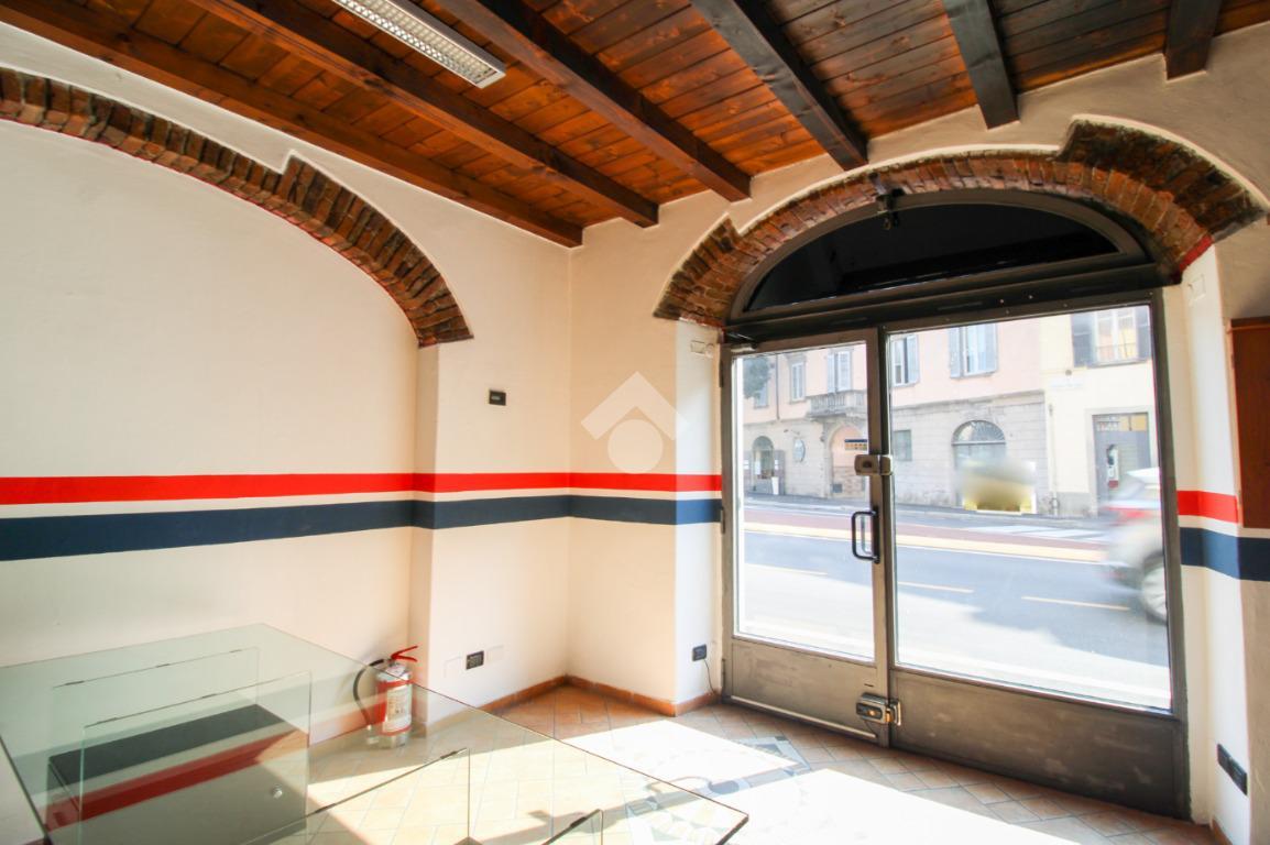 Negozio in affitto a Bergamo