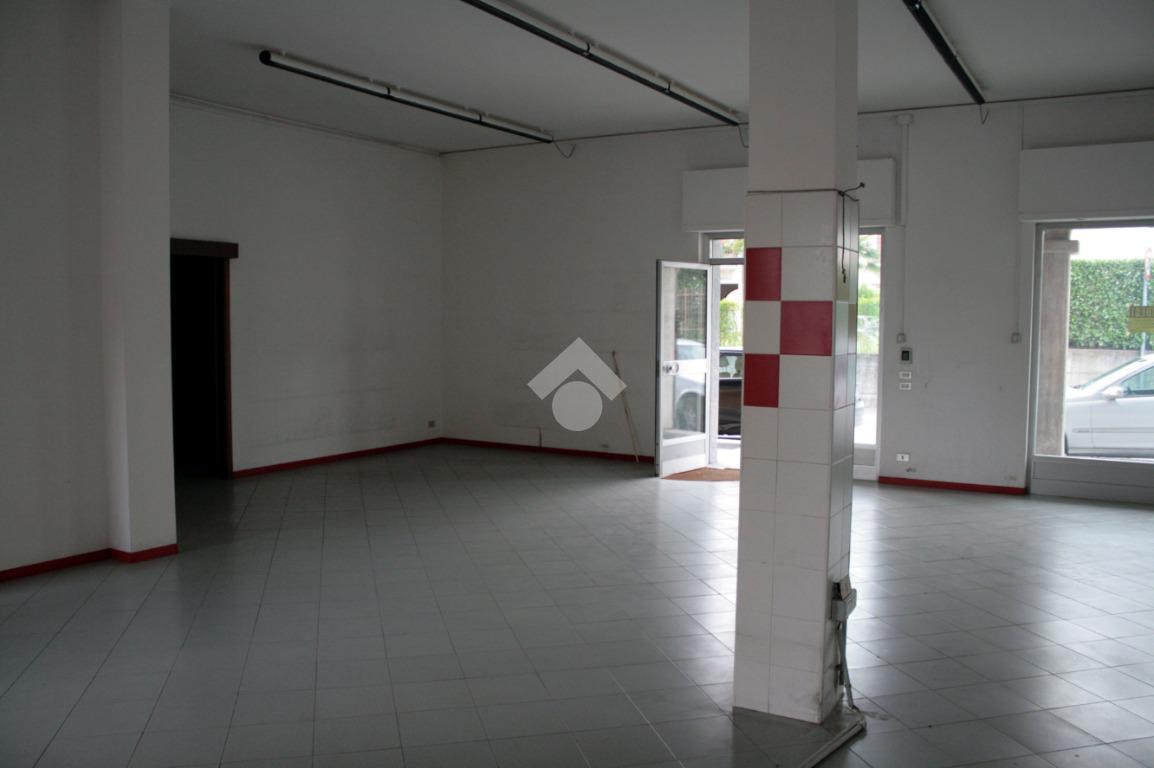 Ufficio in vendita a Brembate