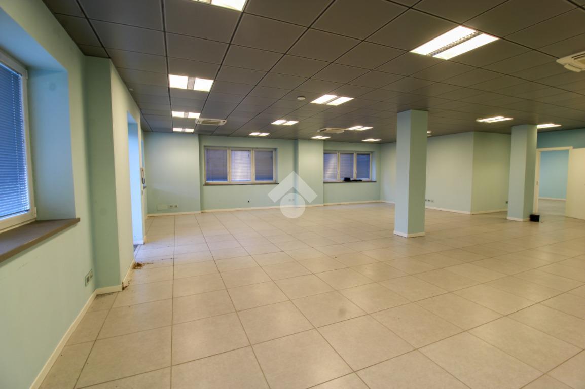 Ufficio in vendita a Lallio