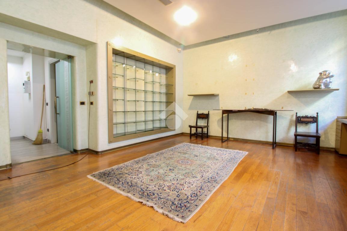 Ufficio in affitto a Bergamo