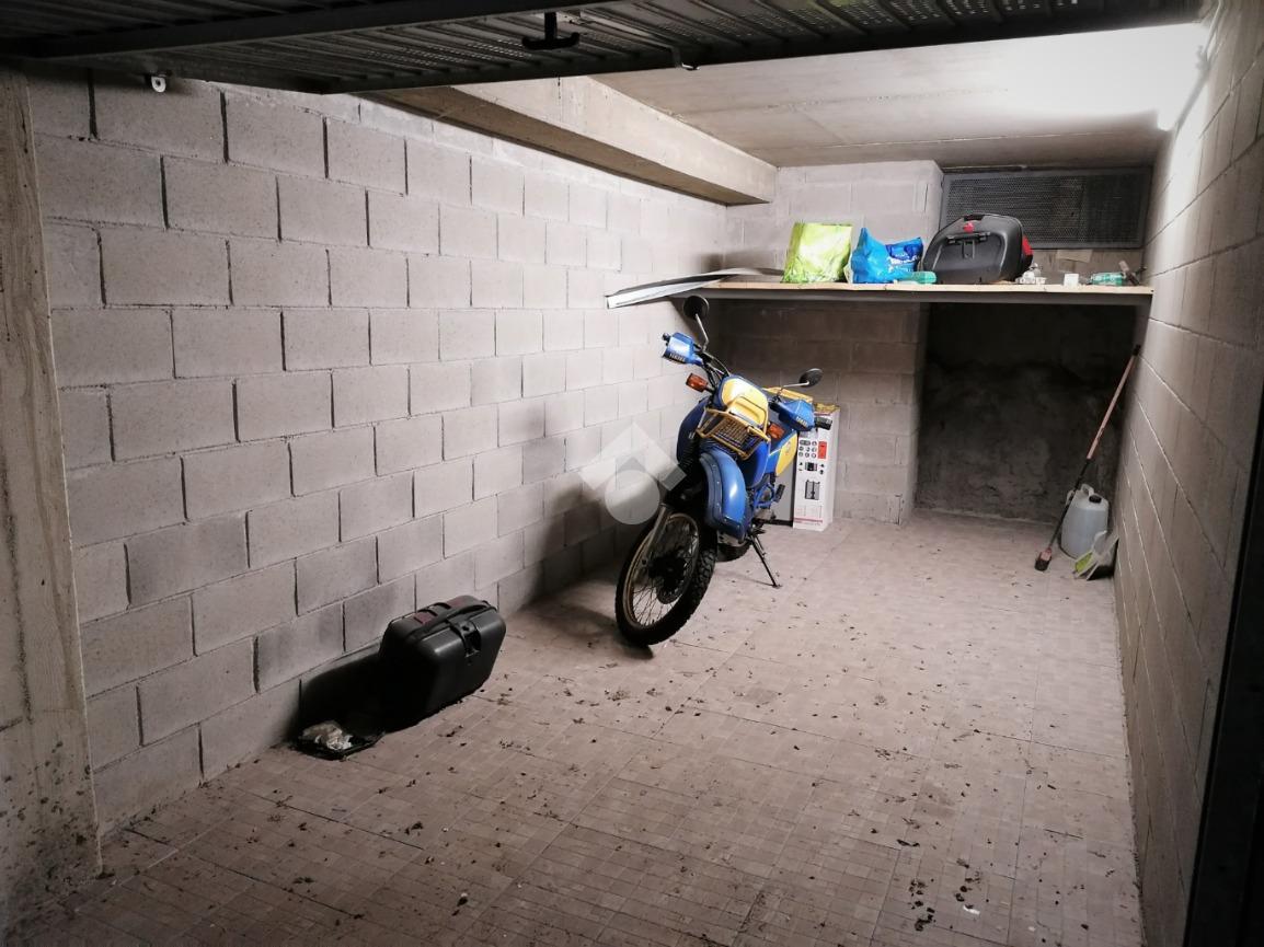 Box in vendita a Cernusco Sul Naviglio