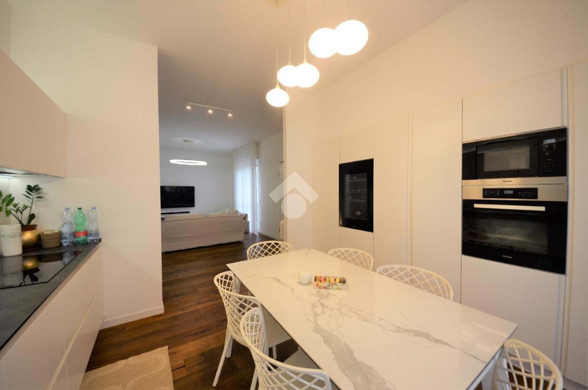 Villa in vendita a Cernusco Sul Naviglio