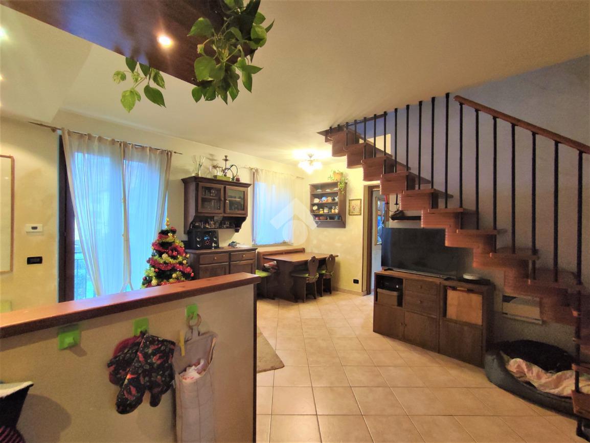 Appartamento in vendita a Pero