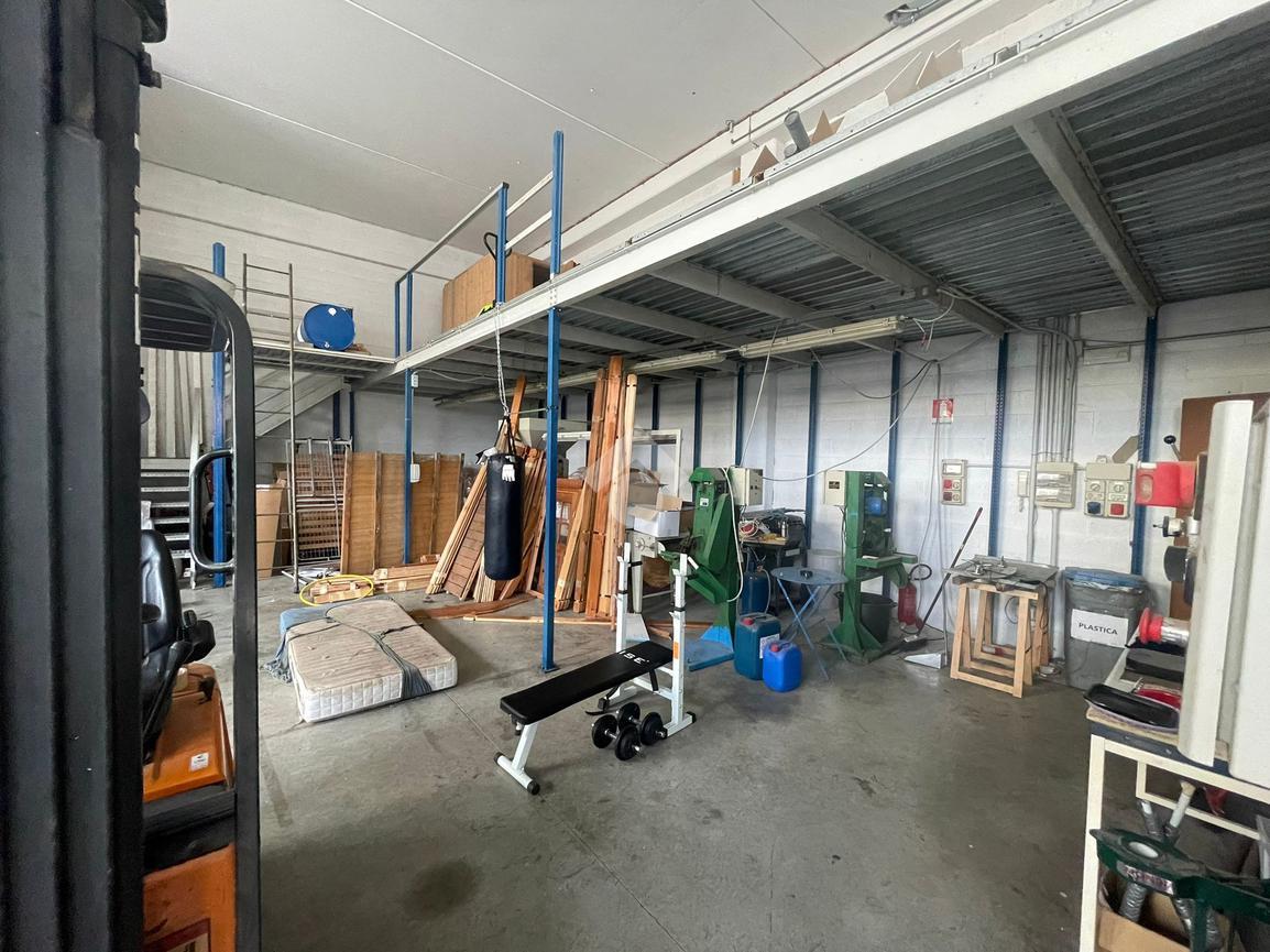 Laboratorio in vendita a Negrar