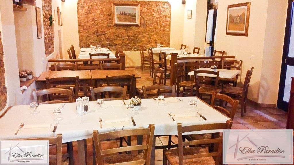 Palazzina commerciale in vendita a Capoliveri