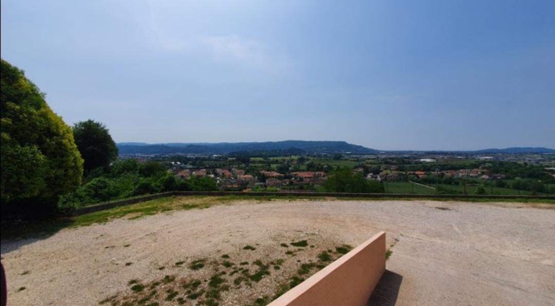 Ristorante in vendita a Creazzo